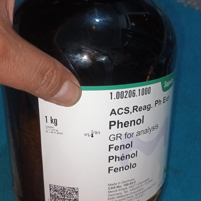 Jual Merck Phenol for analysis | Phenol GR | 1.00206.1000 | 100206 ...