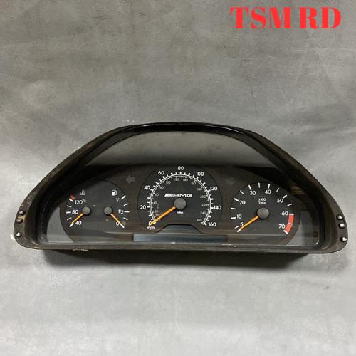 Jual Speedometer Instrument cluster AMG Mercedes Benz W210 A2105402948 ...