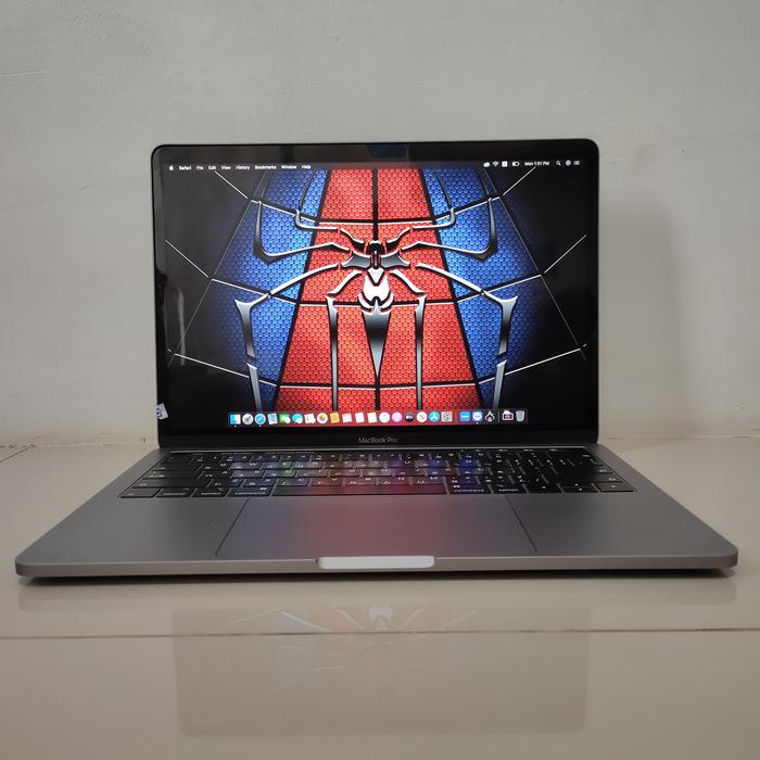 Jual Macbook Pro 13" 2018 i5 Touch Bar Ram 8/512 - Kab. Tangerang ...