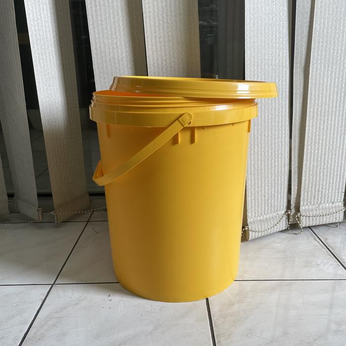 Jual Ember plastik 20 liter Pail 20 liter (25KG) YELLOW - Jakarta Barat ...