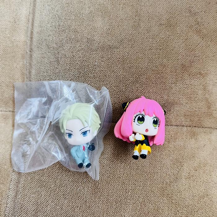 Jual spy x family anya forger loid set hugcot capsule gashapon ...