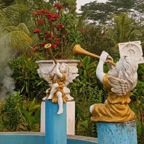 Jual Patung eropa angel tiup terompet resin sepasang - Jakarta Selatan ...