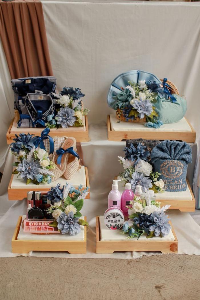 Jual box seserahan kayu 1set isi 4 kotak hantaran pakai kaki - Kab ...