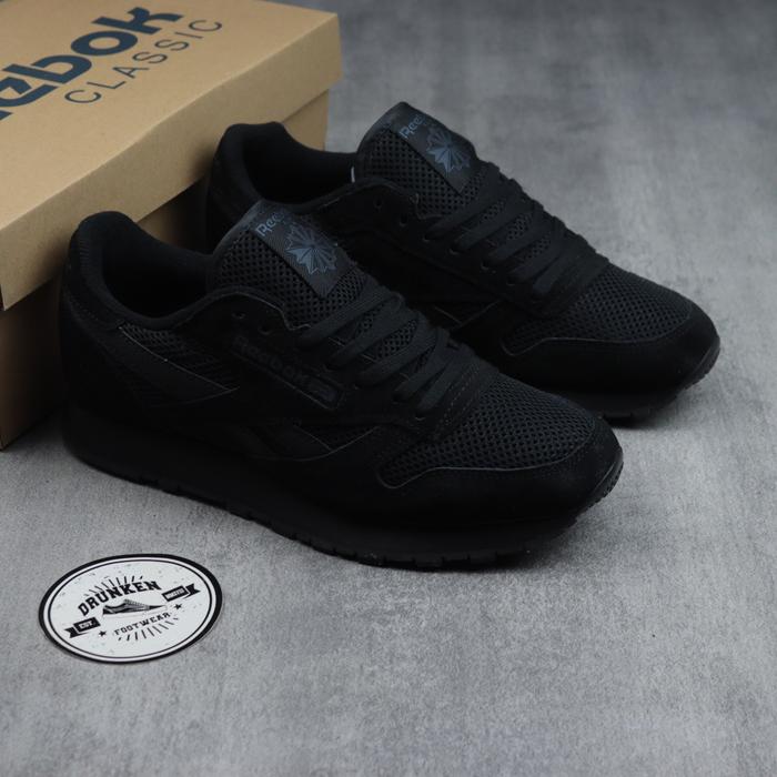 Jual Sepatu Reebok CL Leather Utility All Black Hitam - Kota Bandung ...