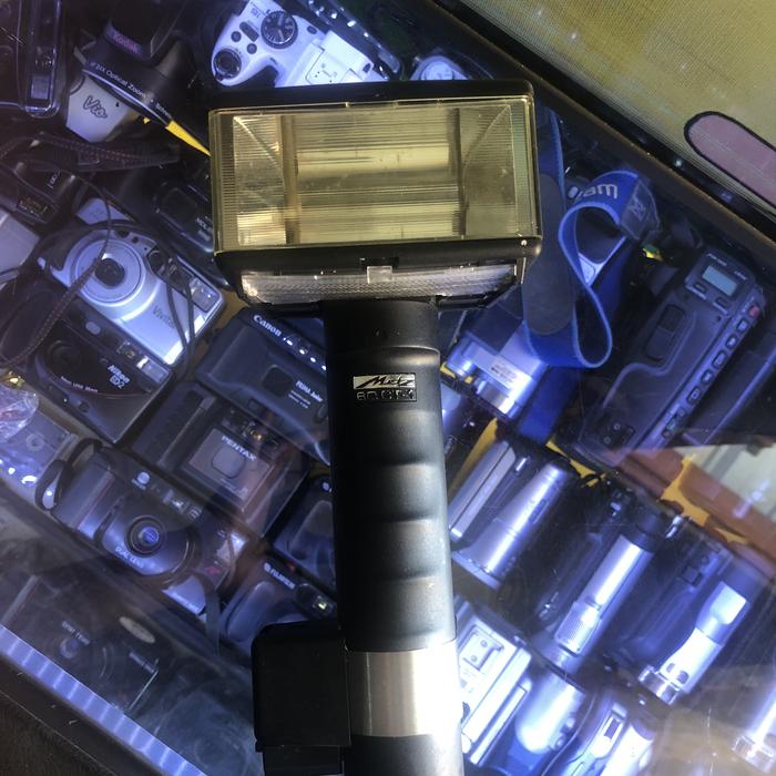Jual Metz 60 CT-1 Lampu Flash Kamera Analog - Kota Tangerang Selatan ...