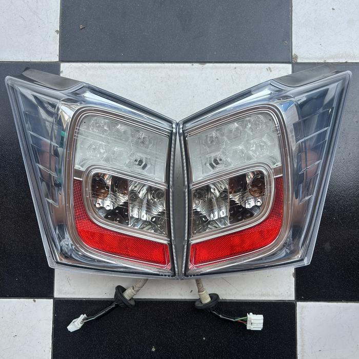 Jual Stoplamp LED Original Ichikoh Honda Freed Hybrid GP3 Blue Lens ...