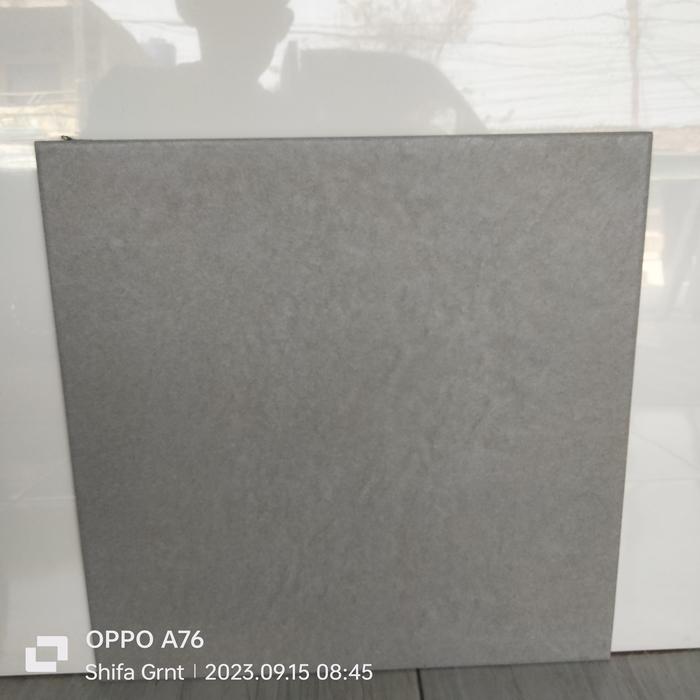 Jual keramik lantai 40x40.Vigo Gris/Mulia tile - Kab. Bogor - Shifa ...
