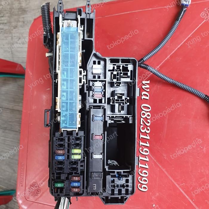 Jual BLOCK ASSY FUSE BOX SEKRING TOYOTA INNOVA REBORN & FORTUNER VRZ ...