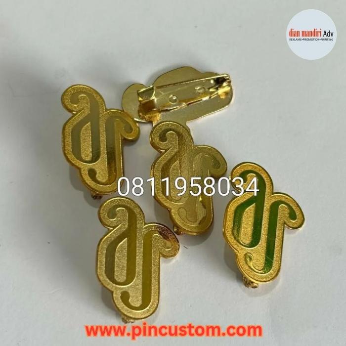 Jual PIN SEPUH EMAS CUSTOM LOGO - Kota Tangerang Selatan ...