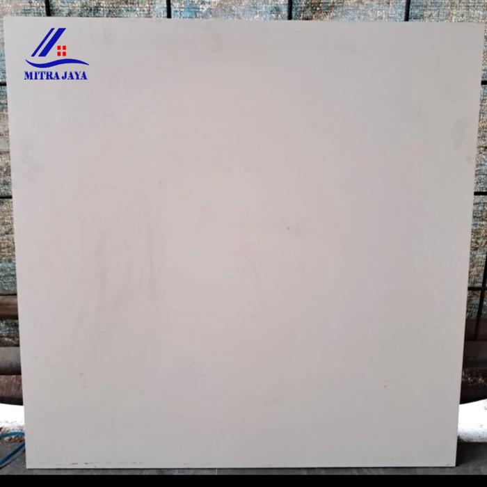 Jual granit 60x60 cream polos matte/dop keramik lantai dinding garuda ...