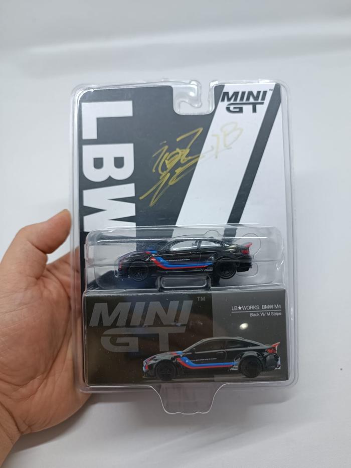 Jual Mini GT Liberty Walk LBWK Works BMW M4 Black Original Signature ...