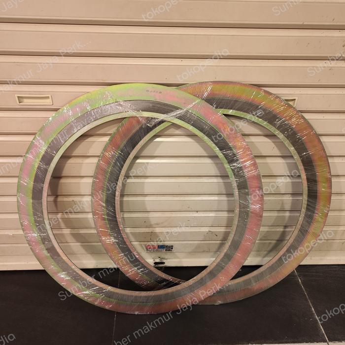 Jual Spiral Wound Gasket Ansi 300 Carbon Steel 20"inchi ( SWG CS # 300 ...