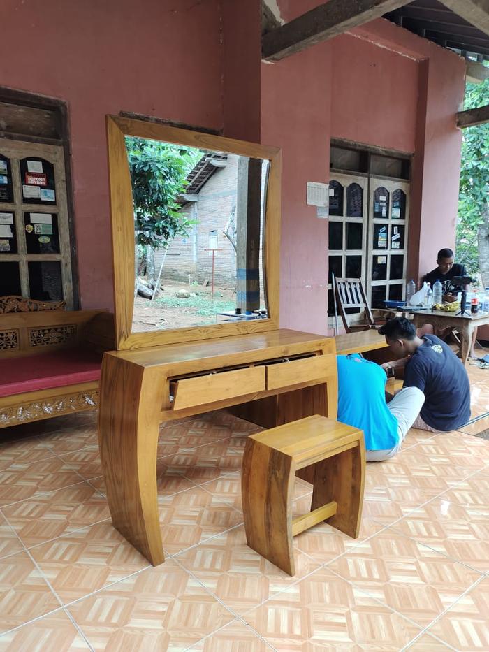 Jual Meja Rias Minimalis, Meja Make Up Modern, Tolet kayu jati - Kab ...