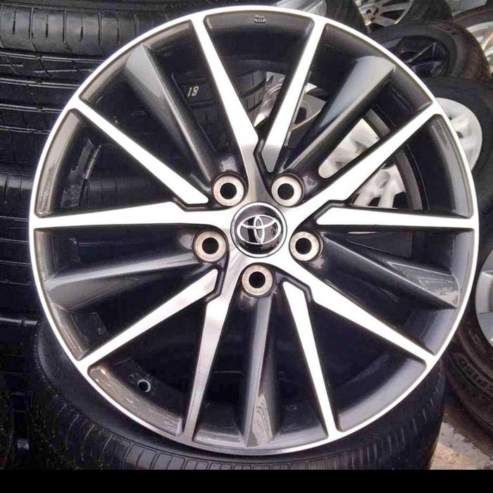 Jual Velg Original/OEM New Camry HEV R18 - Kab. Bogor - Wheels_bgrid ...