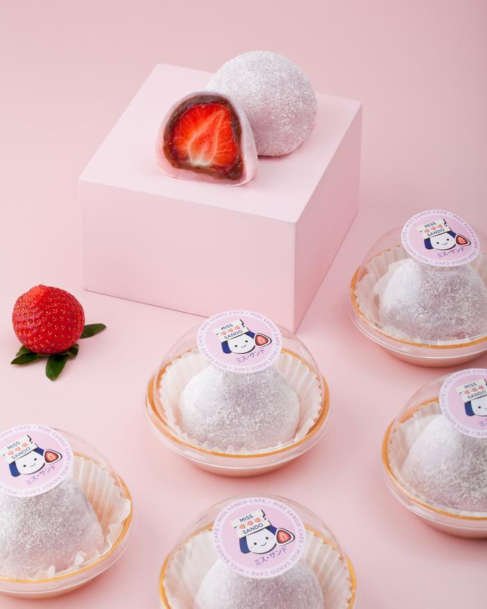 Jual Strawberry Choco Mochi Daifuku - Jakarta Pusat - Miss Sando ...