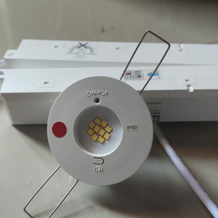 Jual lampu darurat led powercraft powerpack nicad battery led emergency ... Jual lampu darurat led powercraft powerpack nicad battery led emergency ...