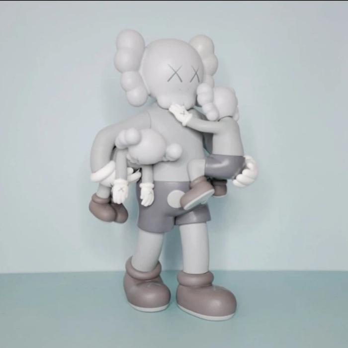 Jual Kaws Clean Slate Edition 38cm Patung Viral Sultan Premium Quality ...
