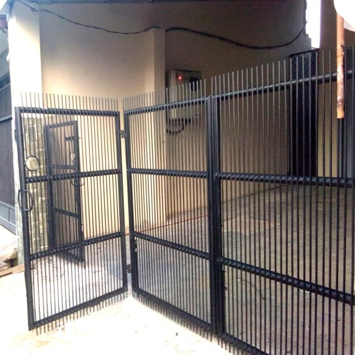 Jual pagar pintu gerbang besi pipa kombinasi behel - Jakarta Utara ...