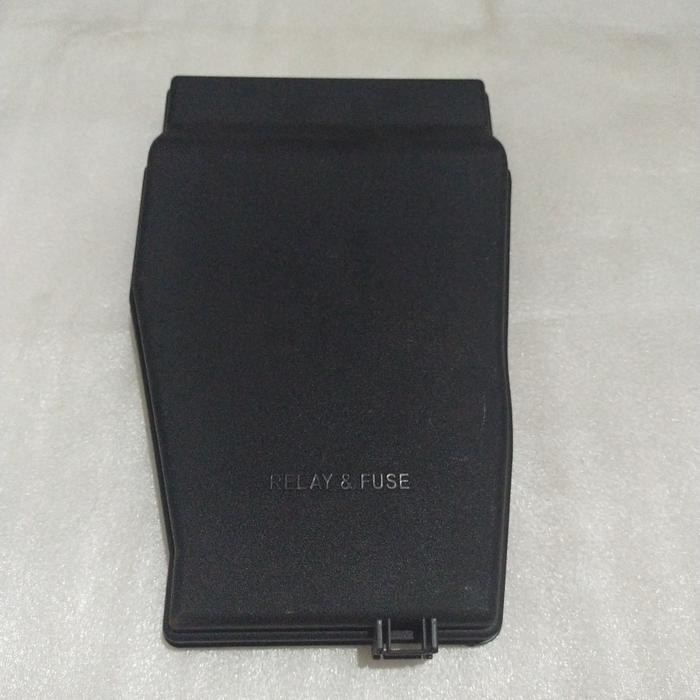 Jual tutup relay & fuse box sekring Toyota Innova Zenix original - Kota ...