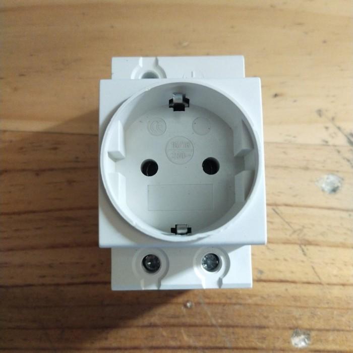 Jual DIN RAIL SOCKET FORT CEE 16A 250V FTK-250 STOP KONTAK DIN RAIL REL ...