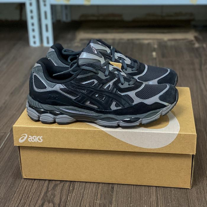 Jual Asics Gel-NYC Graphite Grey Black Original - Kab. Sleman ...