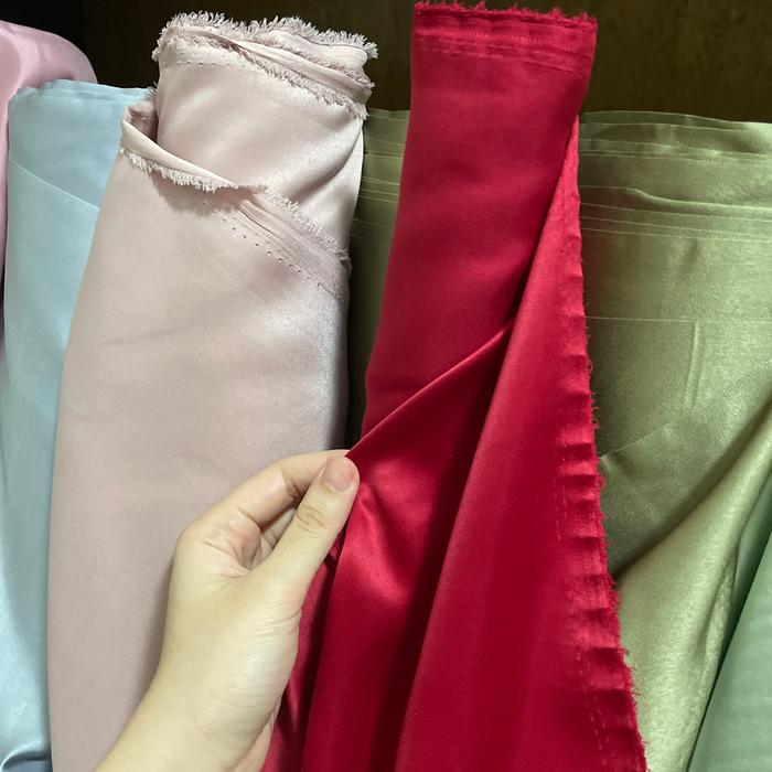 Jual Kain Satin Velvet Premium Roberto warna Merah Maroon Bahan Furing ...