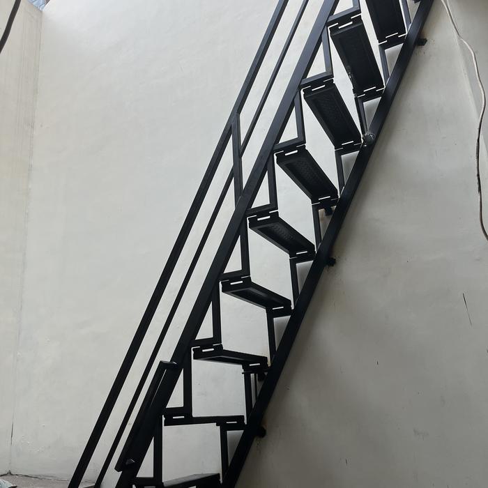 Jual Tangga Lipat Dinding Custom Rumah Dan Kantor Di Seller Noelle ...