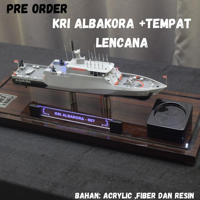 Jual (PRE ORDER)MINIATUR KAPAL KRI ALBAKORA UKURAN 30CM +TEMPAT LENCANA - Kab. Boyolali - Ruang ...