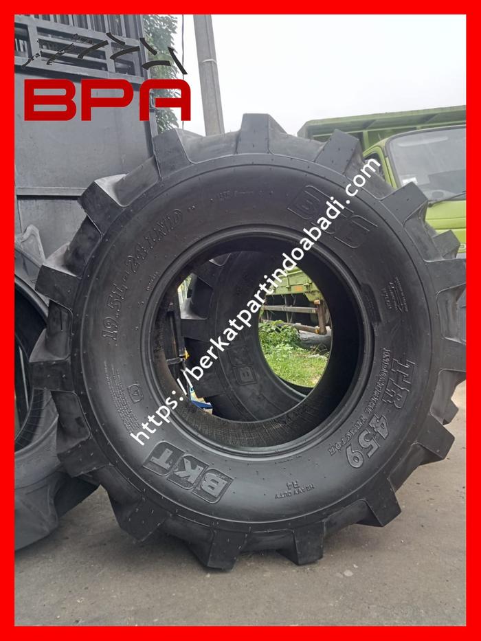 Jual Ban Backhoe Loader BKT 19.5L - 24 - 12PR - TR459 - R4 - Kab ...