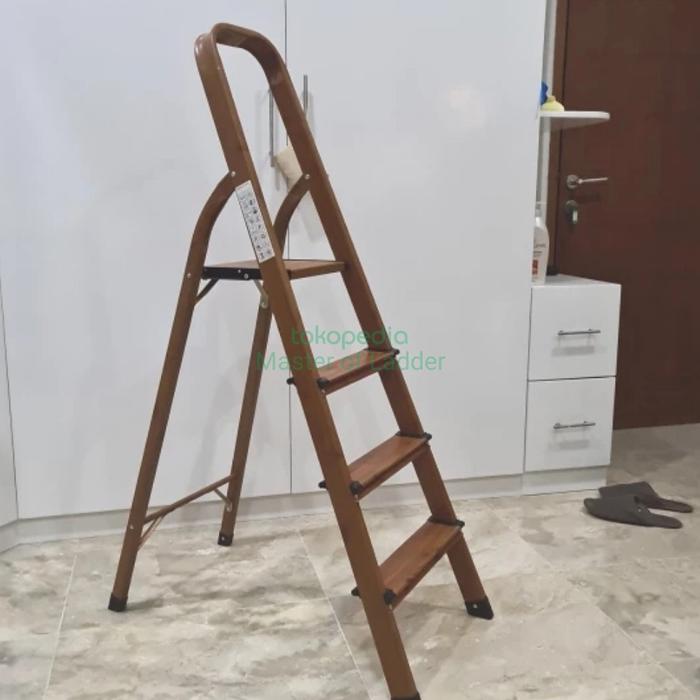 Jual Krisbow Tangga Aluminium 4 Step Motif Kayu - Fixstep - Kota ...