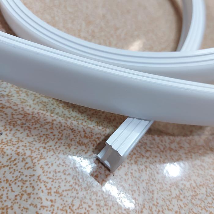 Jual Cover Led Strip Silicon Flexible Putih Susu 16x10mm Housing Led ...