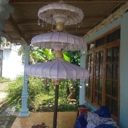 Jual Payung studio / Payung adat / Payung Dekorasi (Susun 3 Putih Polos ...