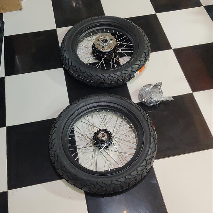 Jual Paket Modifikasi Kawasaki W175 Tromol Besar Velg Lebar Ban Corsa ...