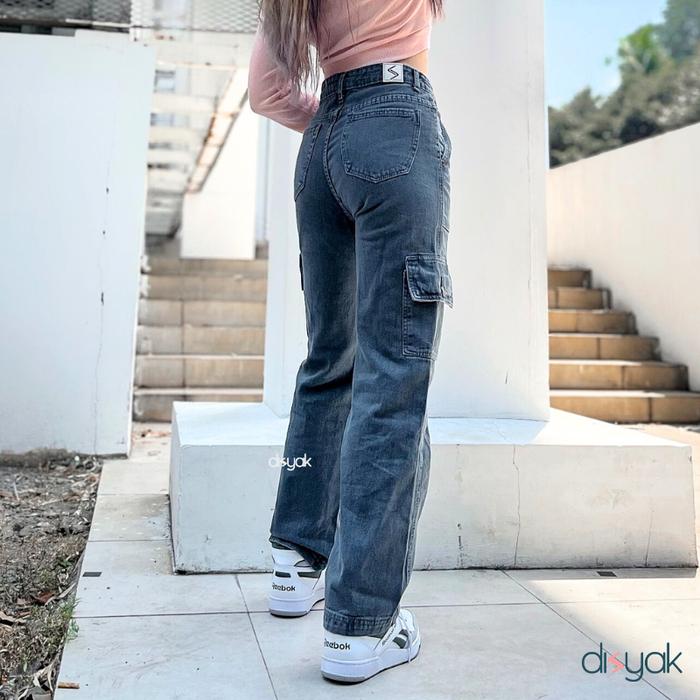 Jual DISYAK - Boyfriend Cargo Pants Jeans Non-Stretch Dark Grey 813 ...