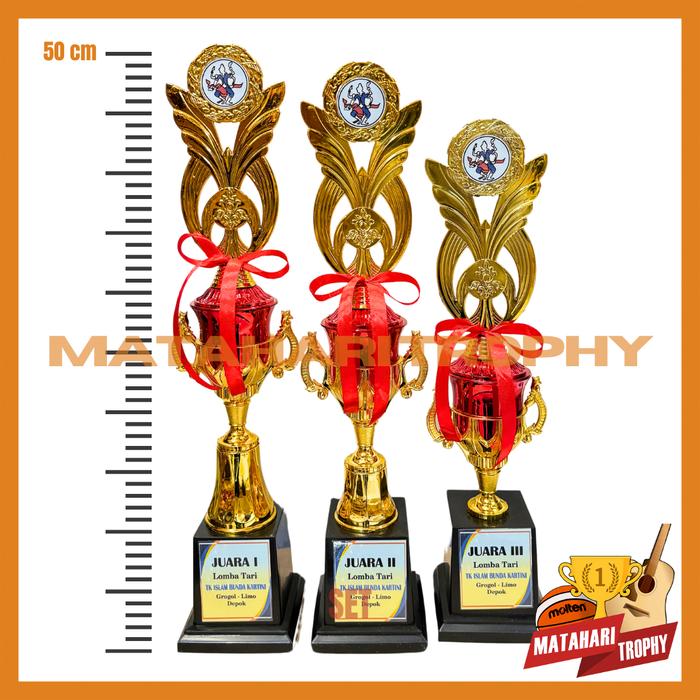 Jual Piala Satu Set Juara Warna Merah A43 - Kota Depok - Matahari ...