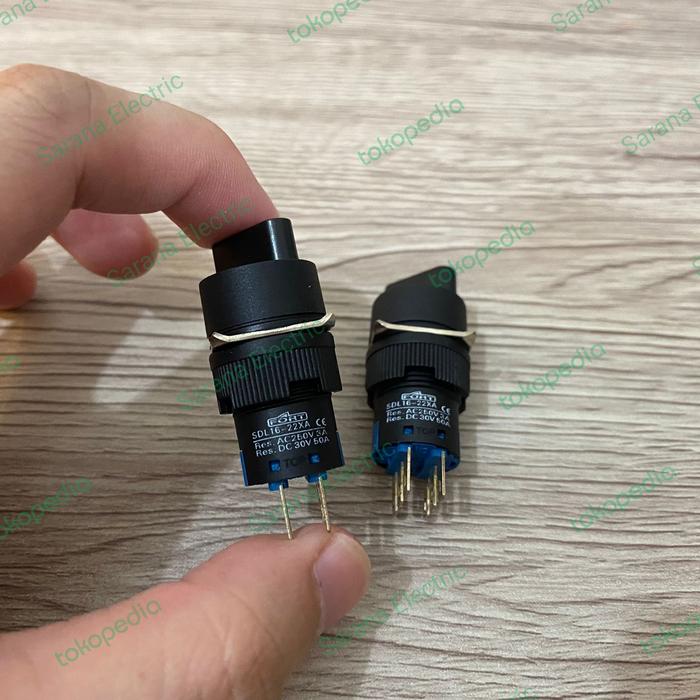 Jual Selector Switch FORT SDL16-22XA 2NO 2NC 3posisi Square 16mm 3 ...