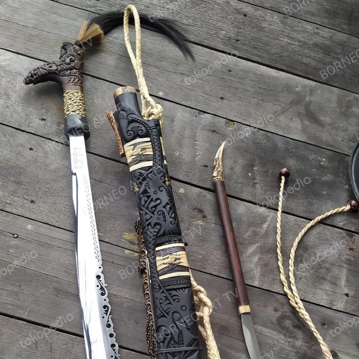 Jual Mandau Dayak Bilah lentik 55cm Motif Ukiran lamantek - Kab ...