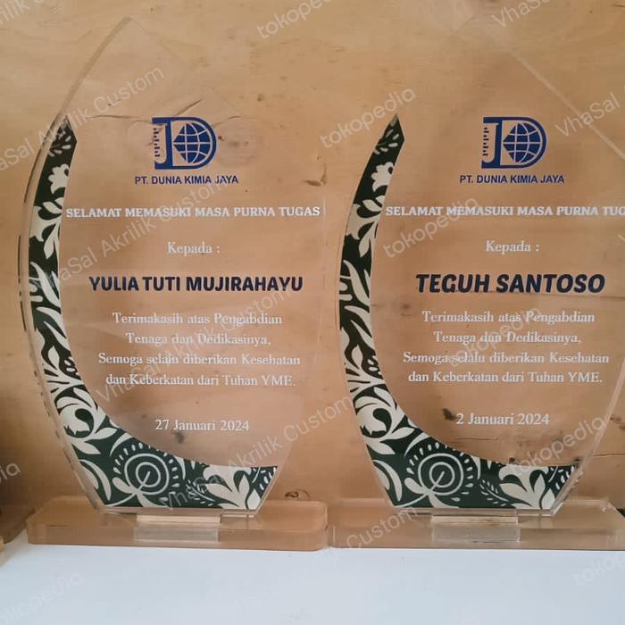 Jual PLAKAT CUSTOM, PLAKAT AKRILIK, PLAKAT KKN, PLAKAT GRADUATION ...