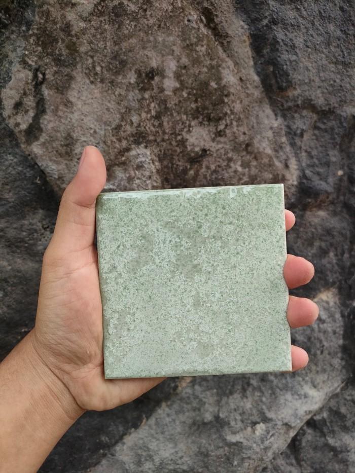 Jual Hiasan Waterfall Buatan Keramik Singress Type TILE HAKO OLIVE ...