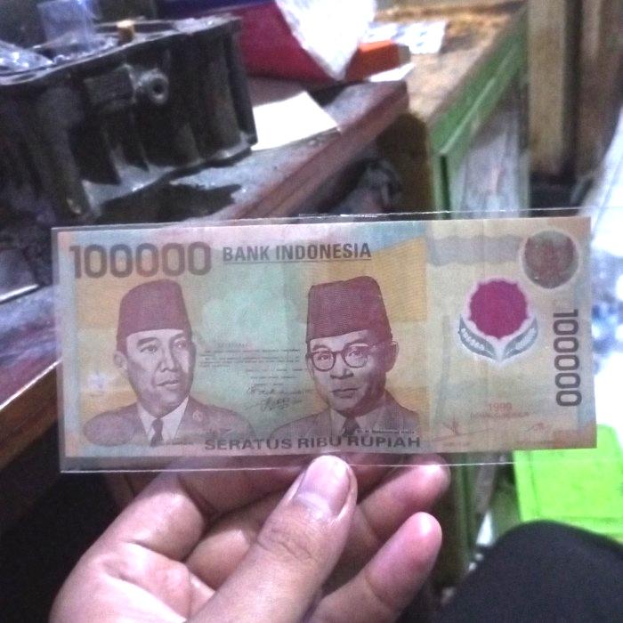 Jual uang kuno 100rb polimer soekarno polymer bung karno 100000 seratus ...
