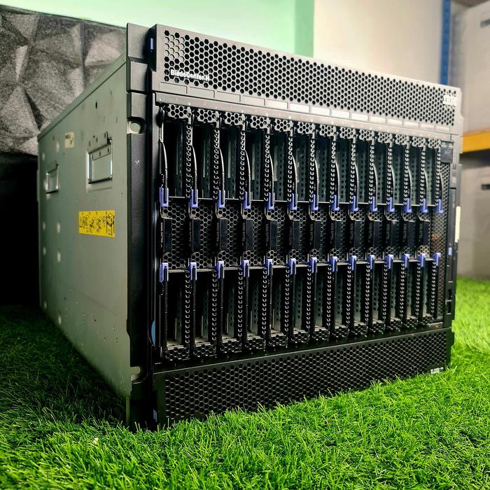 Jual Server IBM Blade Center H 8852 4XA Rack Mount Chassis 9U - Kab. Bogor - DSERVER.INDONESIA ...