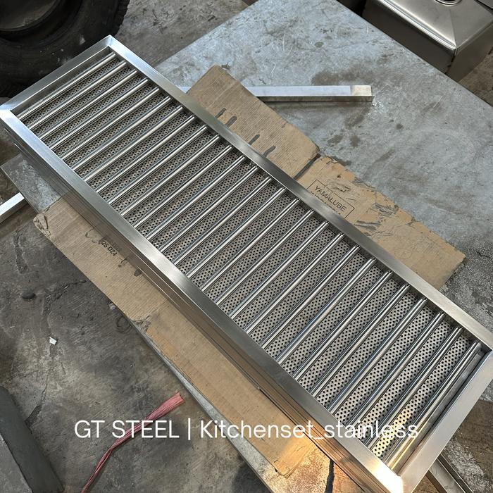 Jual Grill Gutter Stainless + Perforated Plat - Kab. Jember - GT STEEL ...