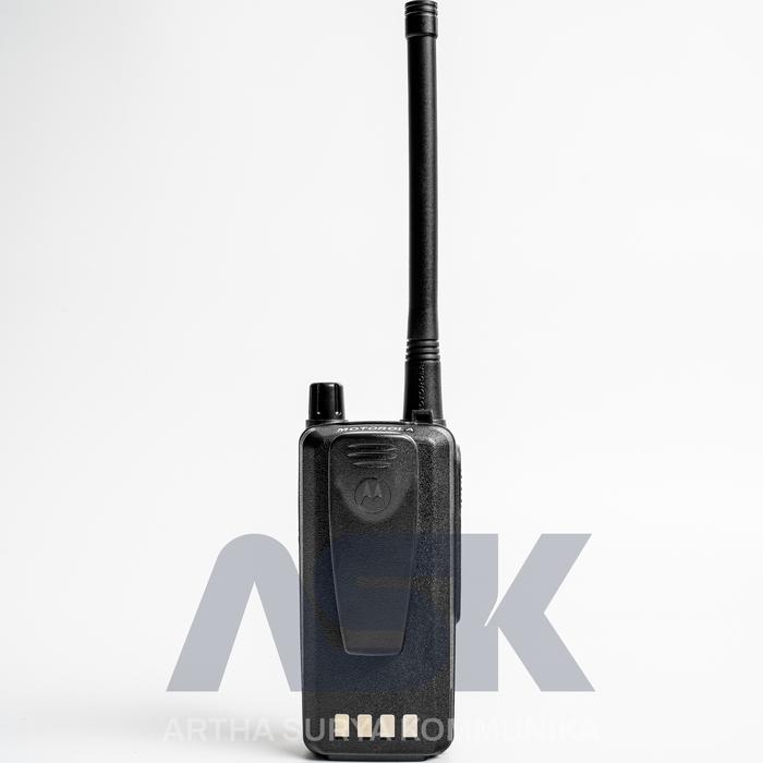 Jual Handy Talky XiR-C2660 MOTOROLA / HT XiR C 2660 / XiRC2660 ...