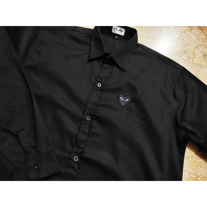 Jual Kemeja CDG Putih dan Hitam - HitamLogoHitam, kids - Kota Surabaya ...