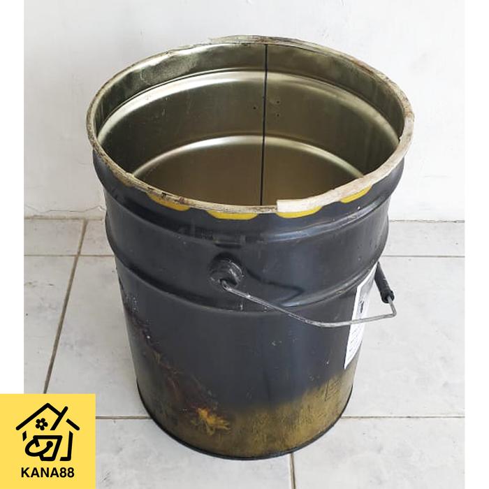 Jual Pail Besi Kosong 20 Liter Ember Timba Bekas Warna Random - Pail ...