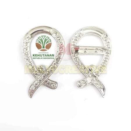 Jual Pin Kementerian Kehutanan Model Premium Pin Bros KemenHut ...