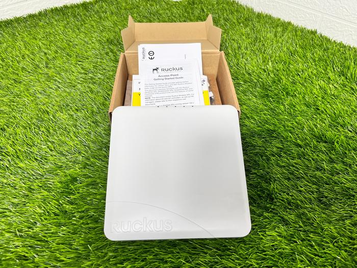 Jual Ruckus ZoneFlex R600 Dual Band Wireless Access Point - 2nd Lengkap ...