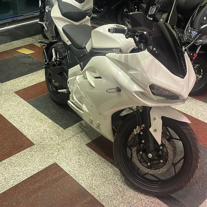 Jual Motor Listrik NEU GREEN Tech Sporty Sport lithium 5000 watt ...