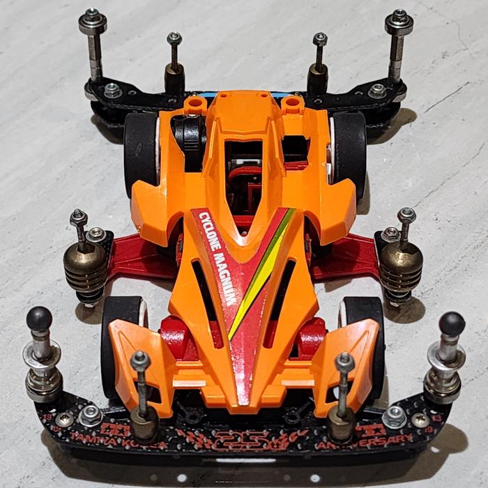 Jual TAMIYA MINI 4WD IDC/BMAX STYLE SUPER 2 CARBON CHASSIS ORI ( BEKAS ...