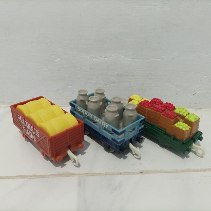 Jual Thomas & Friends Old TrackMaster / Plarail - Farm and Dairy Cars ...